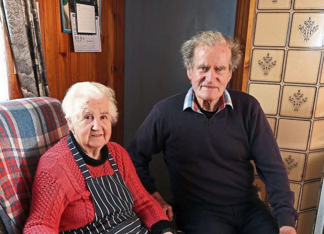 Loved-up Ramelton couple celebrate 70 years of marriage - Donegal News